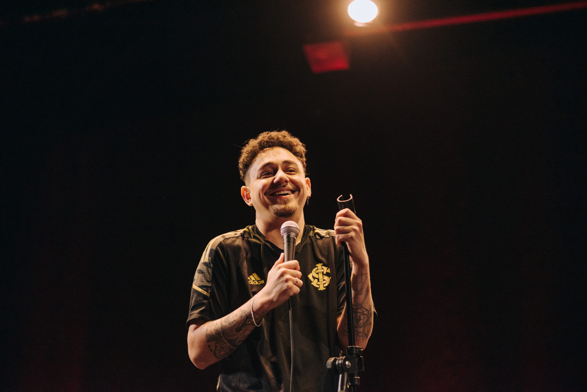 Humorista Gio Lisboa fará show no Teatro da Univates no dia 29 de outubro