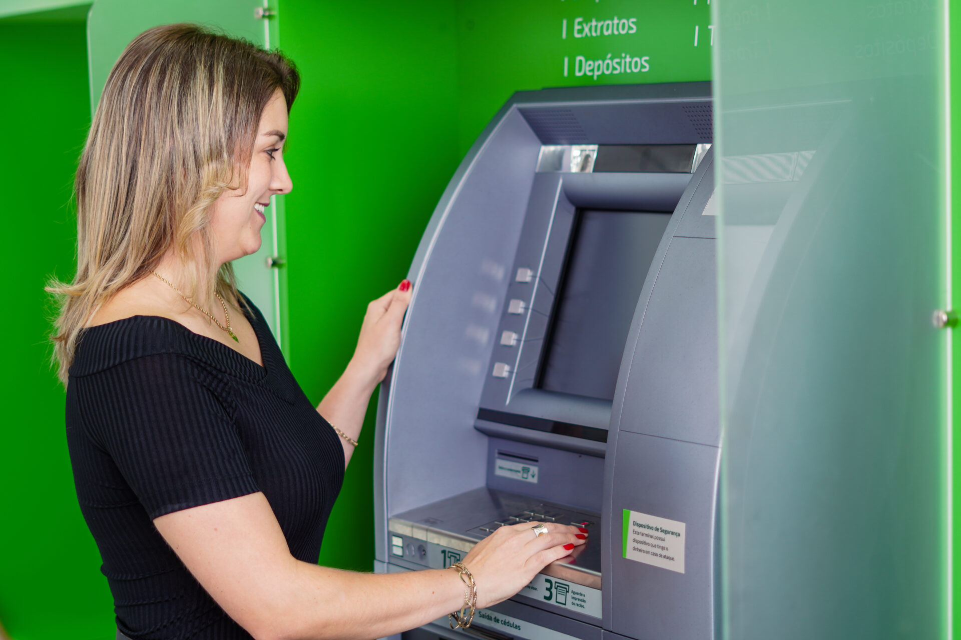 Sicredi Ouro Branco inova no autoatendimento e depósitos são creditados ...