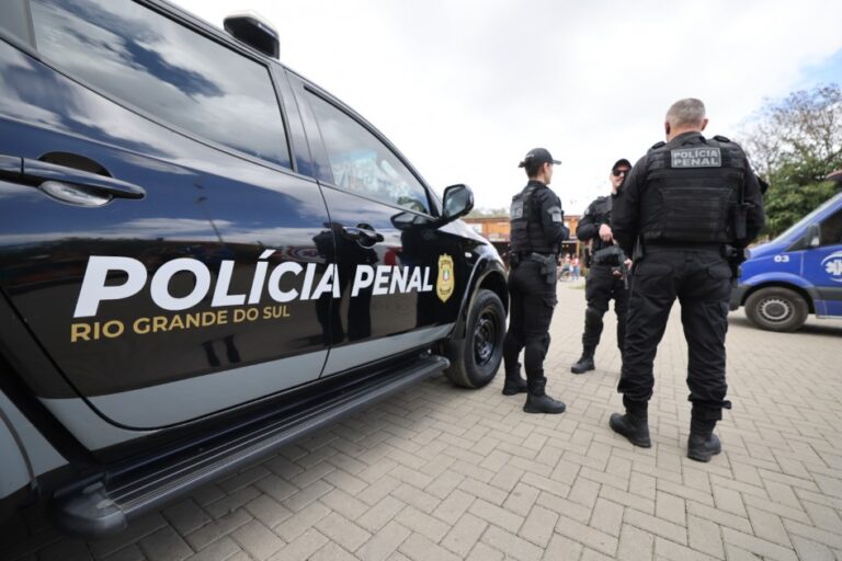 Governo do RS autoriza chamamento de cerca de mil novos servidores para ...